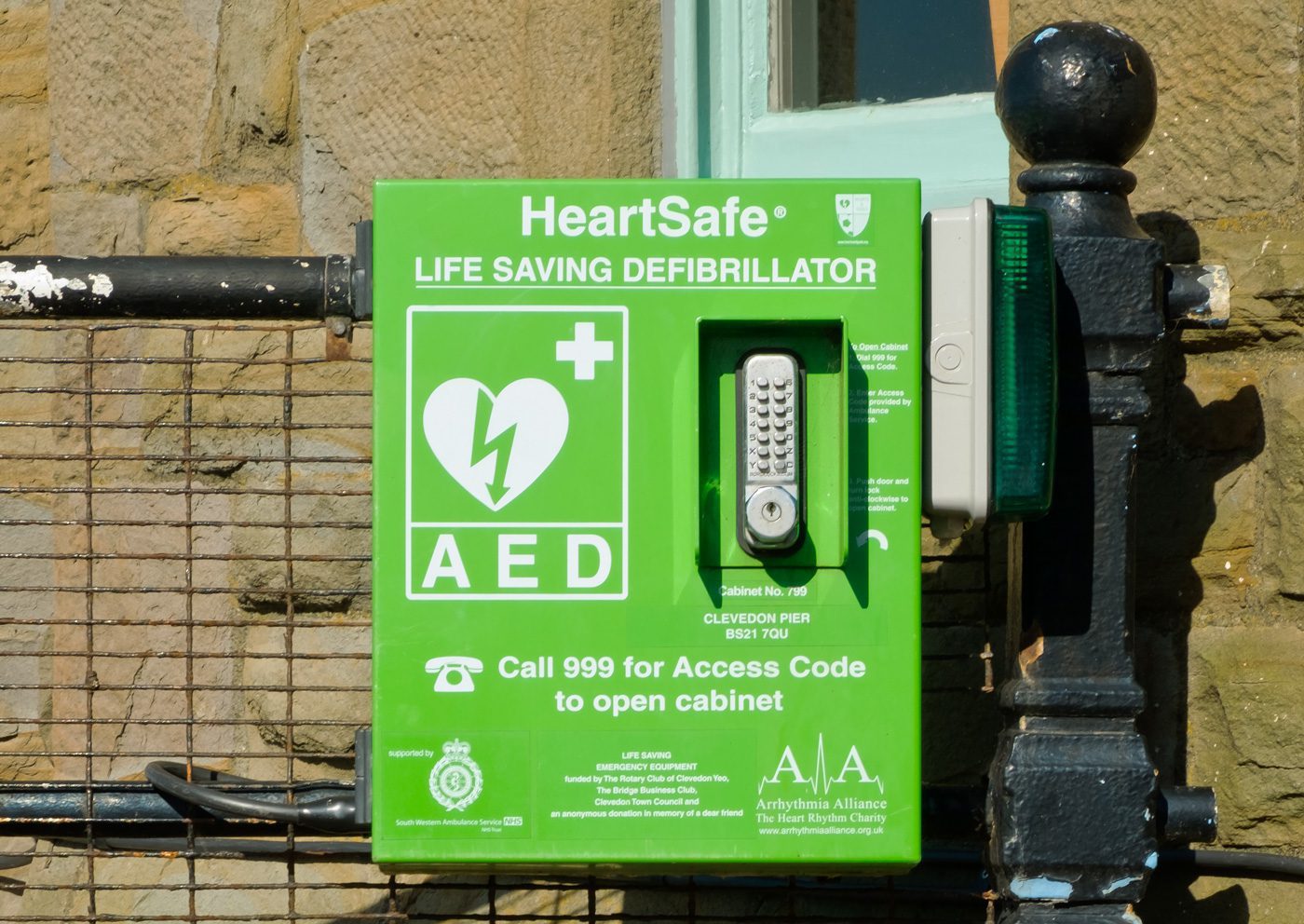 Why Installing Rotaid 24/7 is the Ultimate Unlocked AED Cabinet - Aero ...