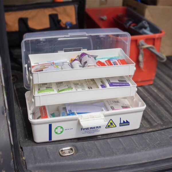 Get your FREE Snake Bite First Aid Kit & Schedule your Call Today ...